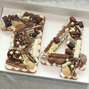 65 Number Cakes to Celebrate Every Age in Sweet Style