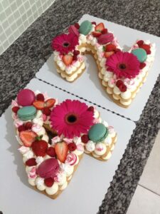 65 Number Cakes to Celebrate Every Age in Sweet Style